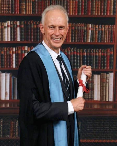 Professor Robert (Bob) J. Grieve | The Royal College of Radiologists